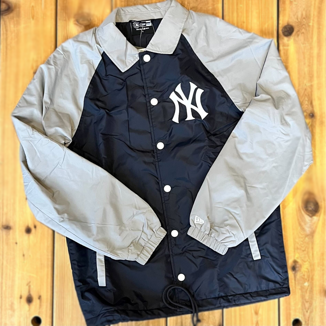 New York Yankees MLB Men's Coach Jacket – The Sport Gallery